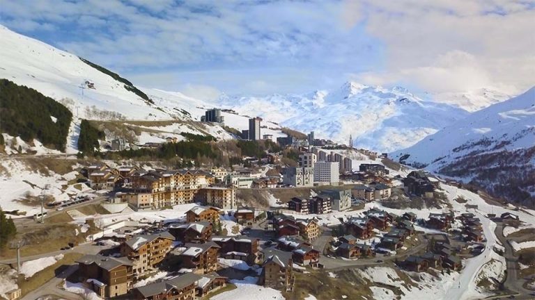 Les Menuires - Ski Resorts Video